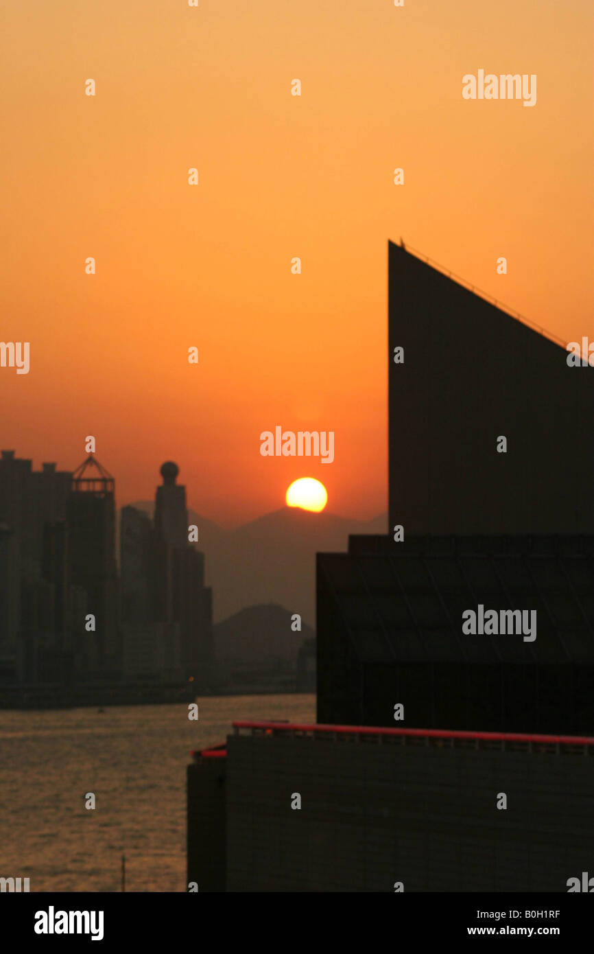 Hong Kong sunset Stock Photo - Alamy