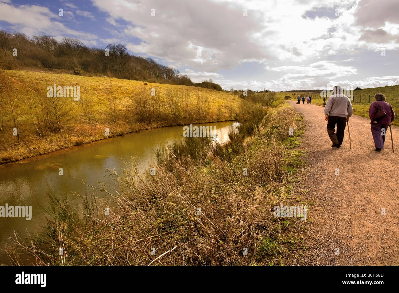 ryton pools country park warwickshire the midlands Stock Photo - Alamy