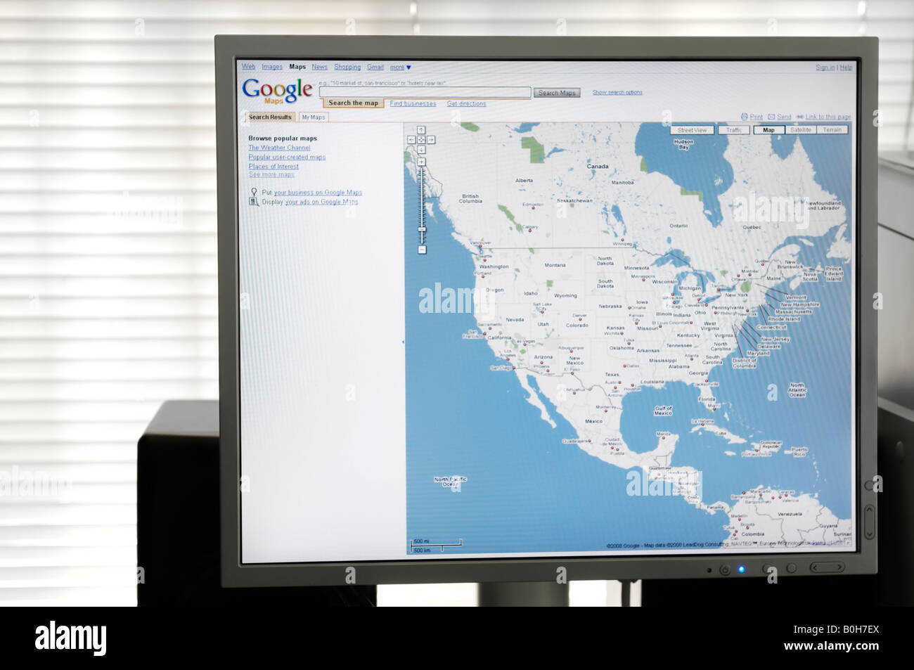 Google maps page hi-res stock photography and images - Alamy