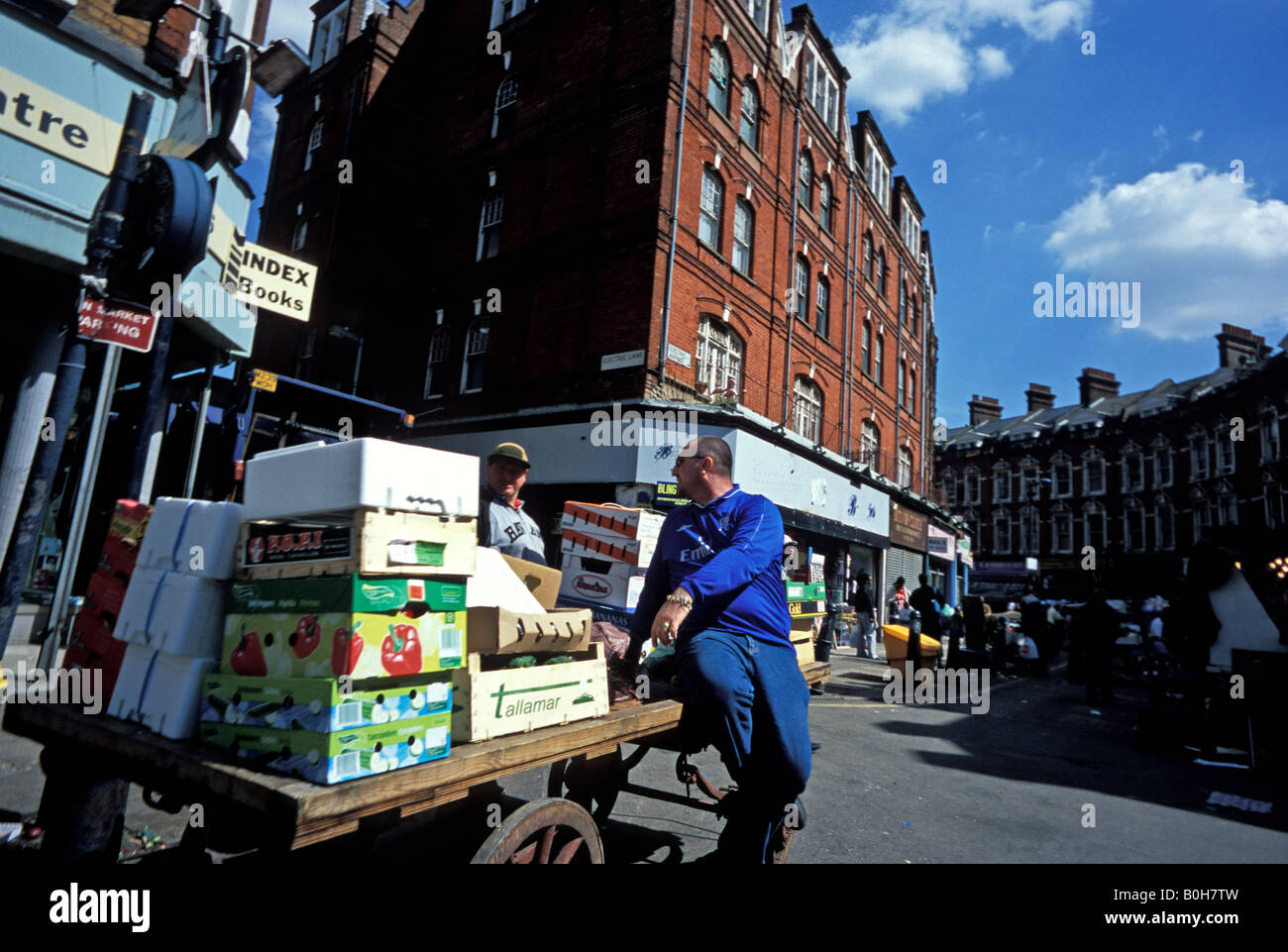 London brixton houses hi-res stock photography and images - Alamy