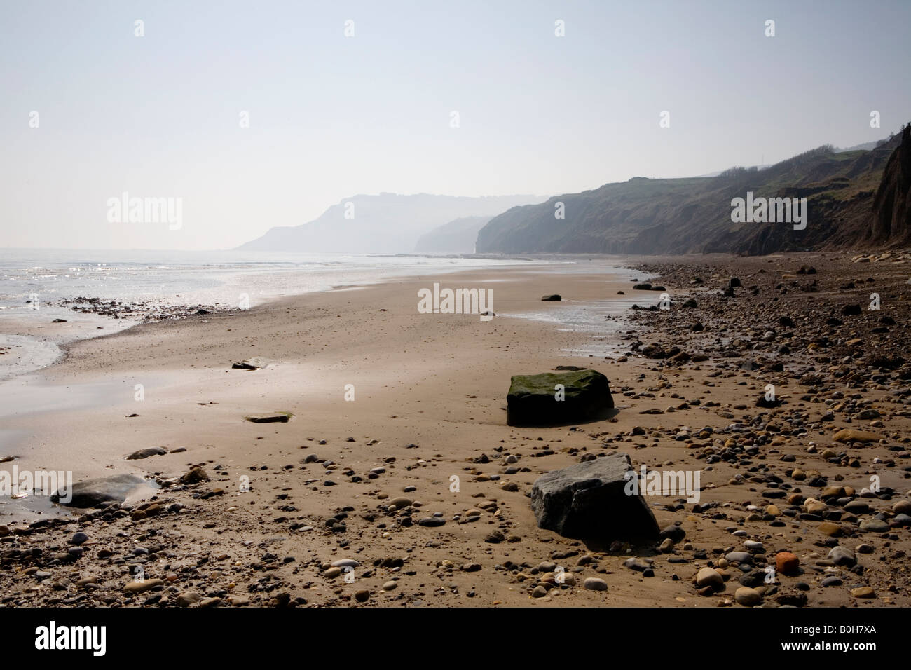 Whitby beach cliffs hi-res stock photography and images - Alamy