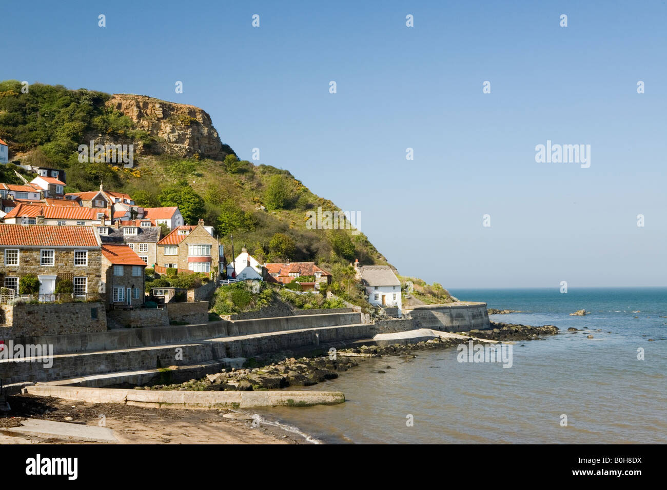Coastal village hi-res stock photography and images - Alamy