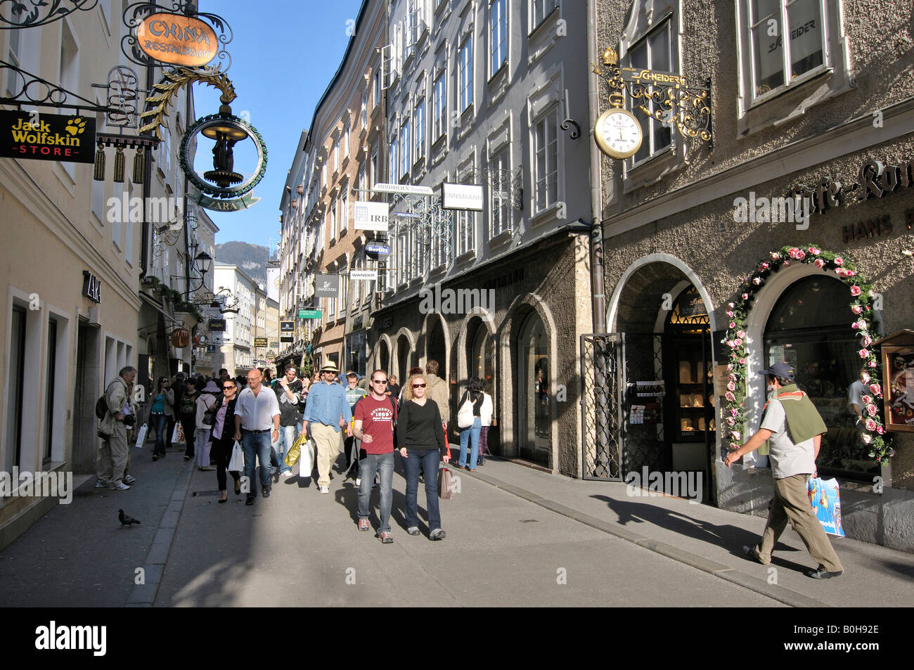 Getreidegasse Street in the historic centre of Salzburg, Austria ...