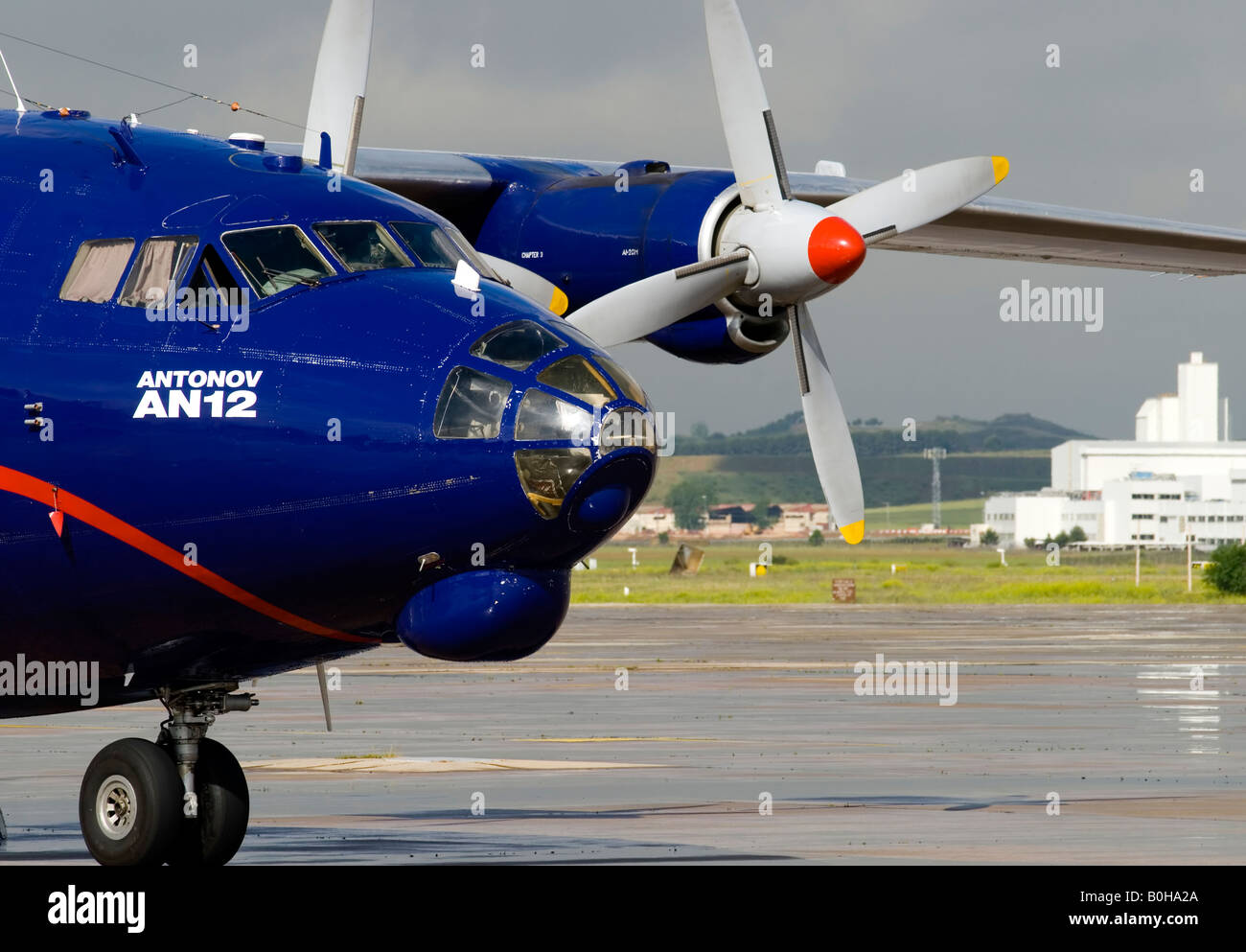 Antonov an 12 transport aircraft hi-res stock photography and images ...