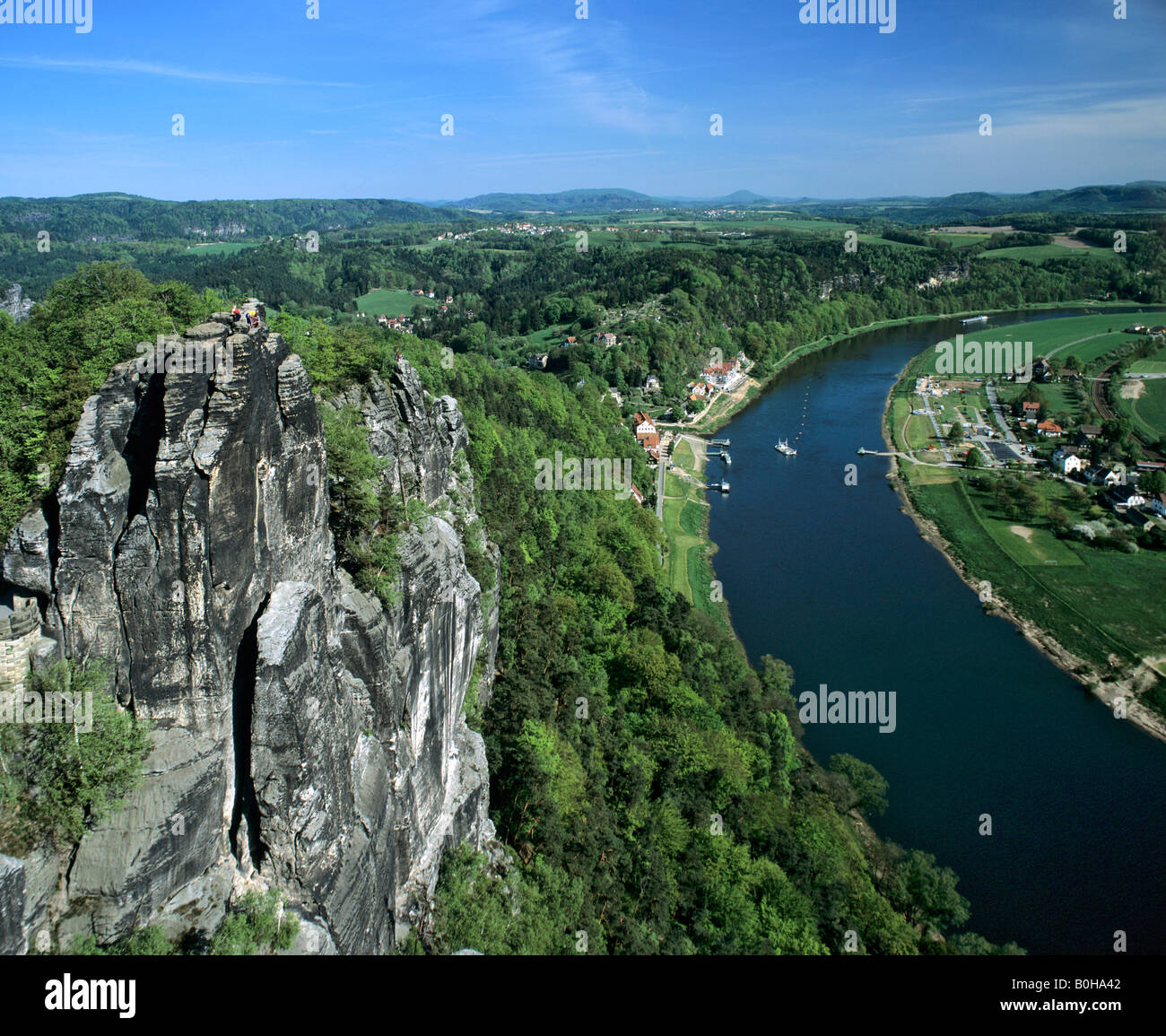 Elbe river hi-res stock photography and images - Alamy