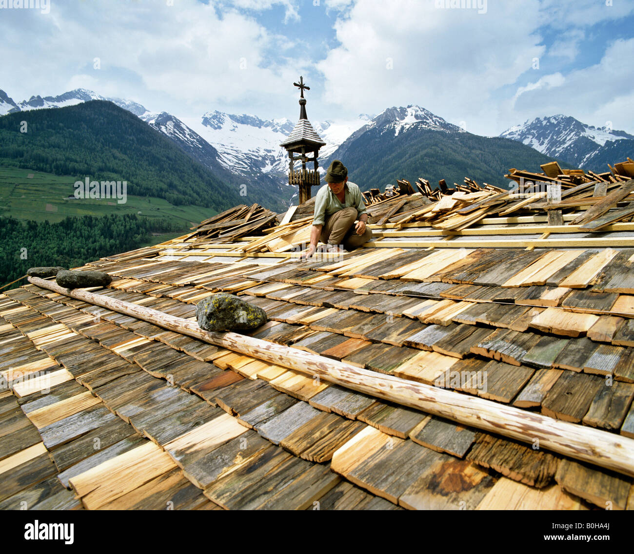 Shingled hi-res stock photography and images - Alamy