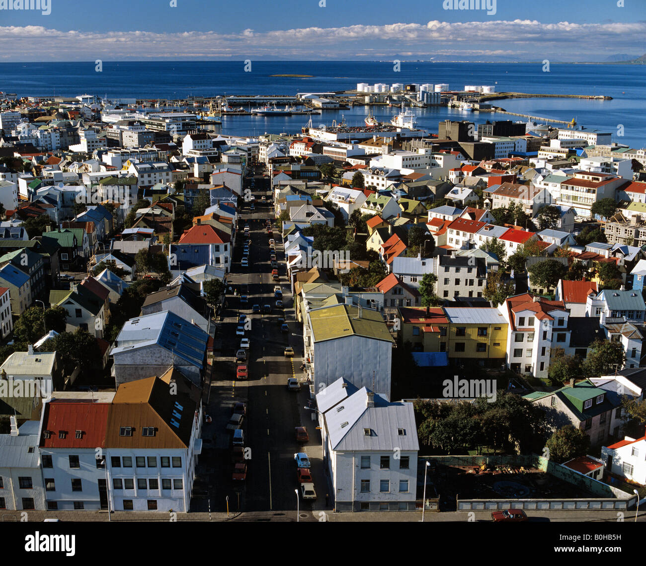 Hallgrimskirche hi-res stock photography and images - Alamy