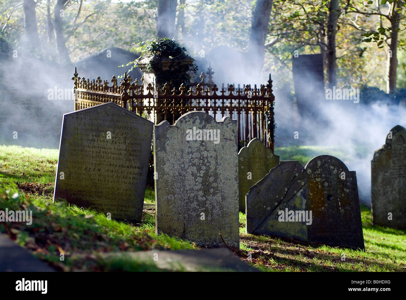 Fog headstones wales hi-res stock photography and images - Alamy