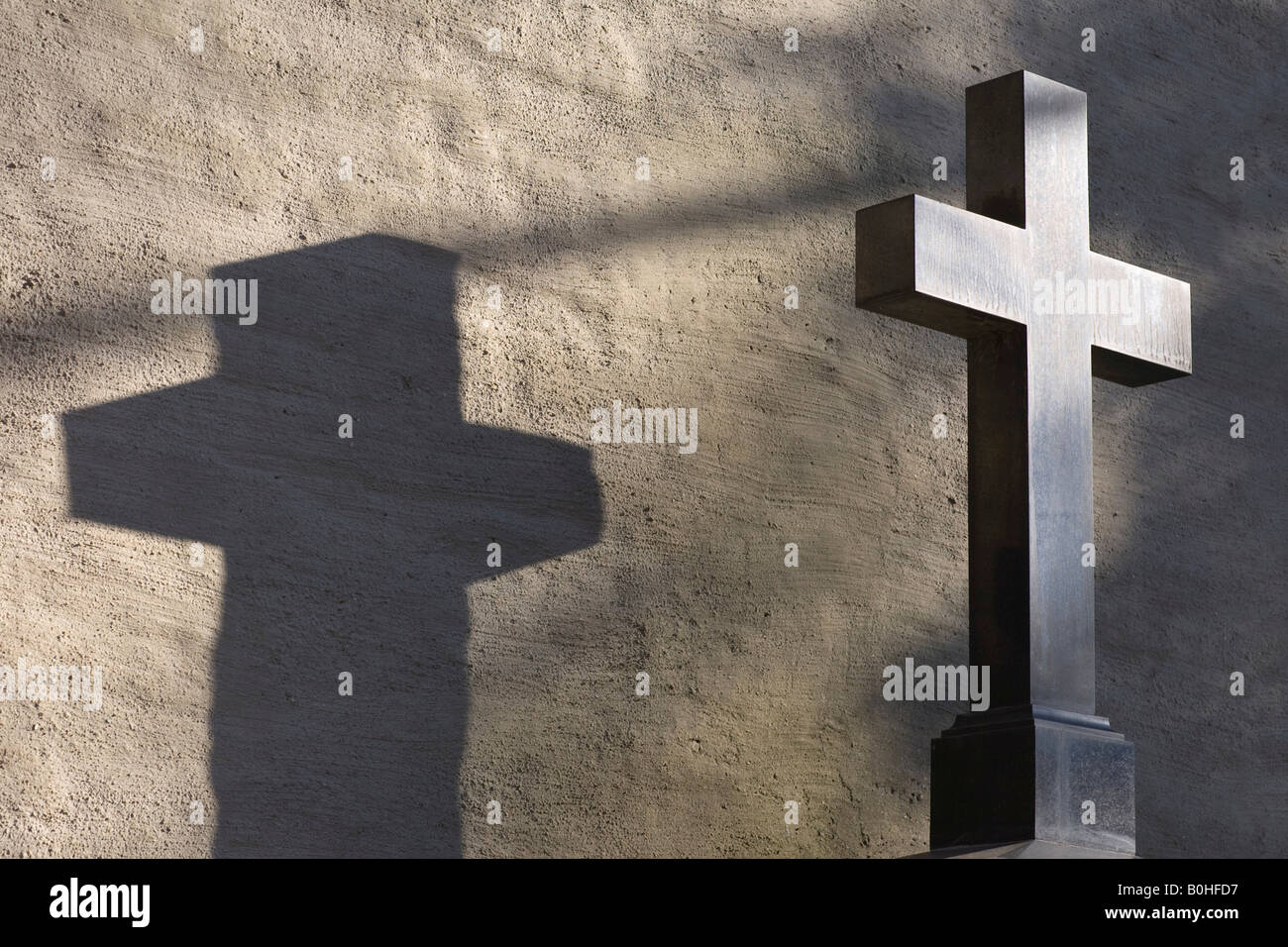 Religious cross and shadow hi-res stock photography and images - Alamy