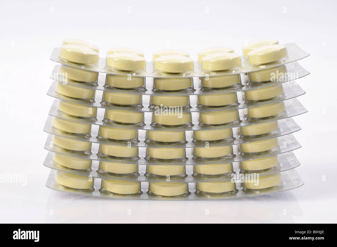 Packaged medicine hi-res stock photography and images - Alamy