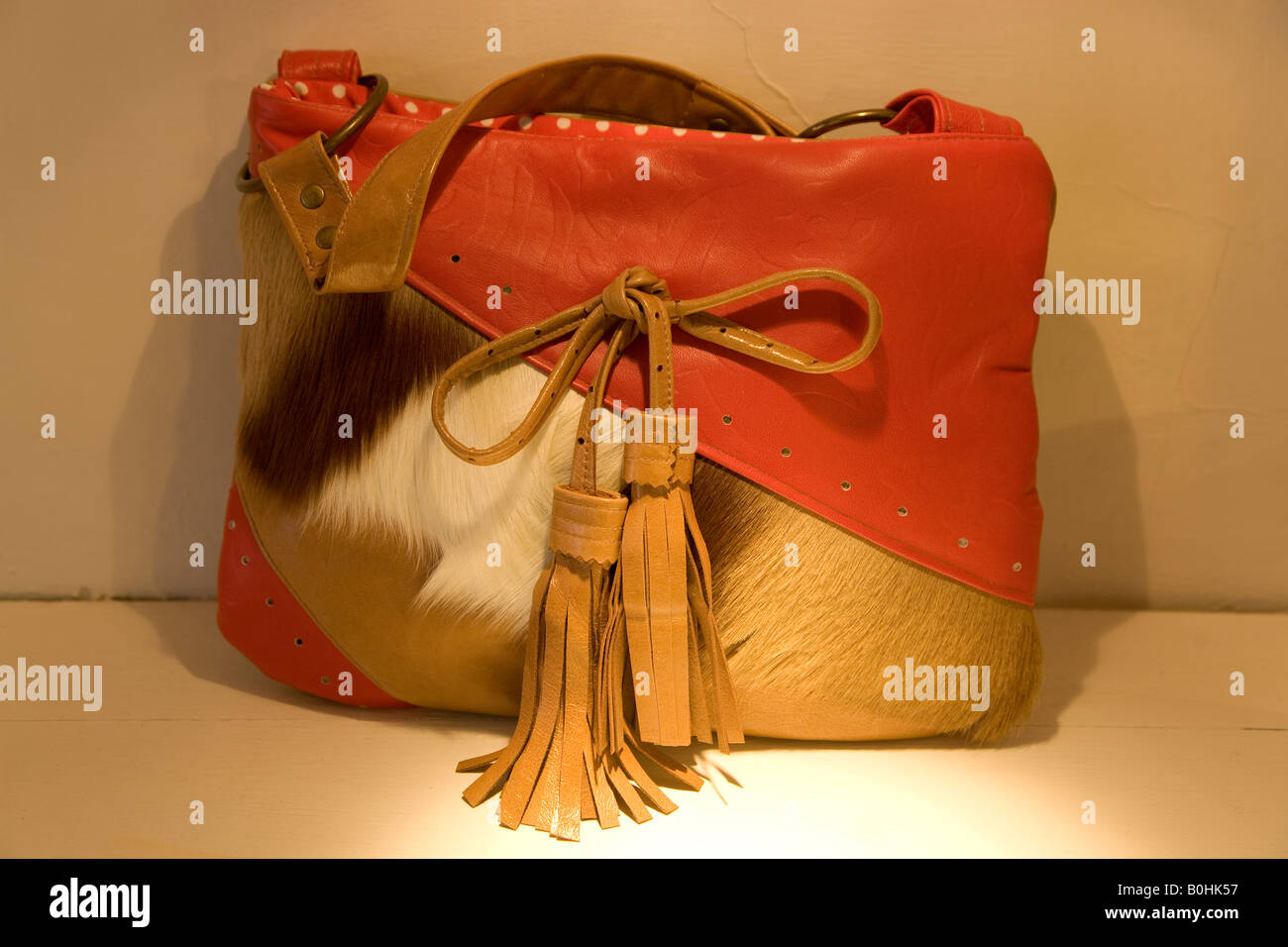 Spanish leather bags hi-res stock photography and images - Alamy