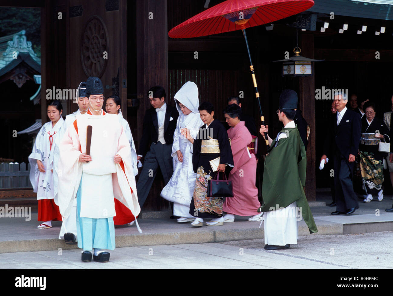 A wedding ceremony at a Shinto temple, Tokyo, Japan Stock Photo - Alamy