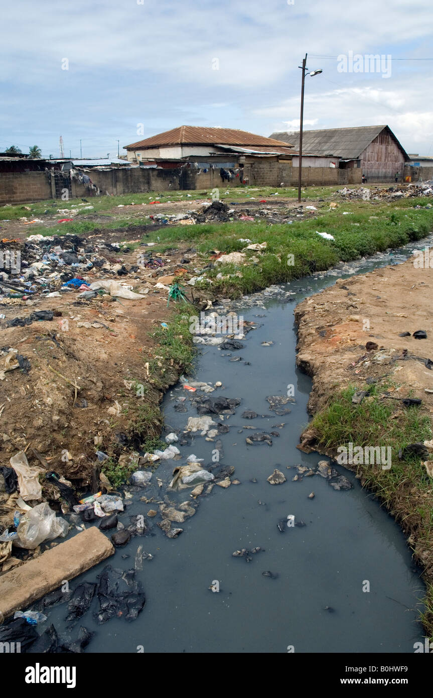 Urban waste pollution in Accra, Ghana Stock Photo: 17603581 - Alamy