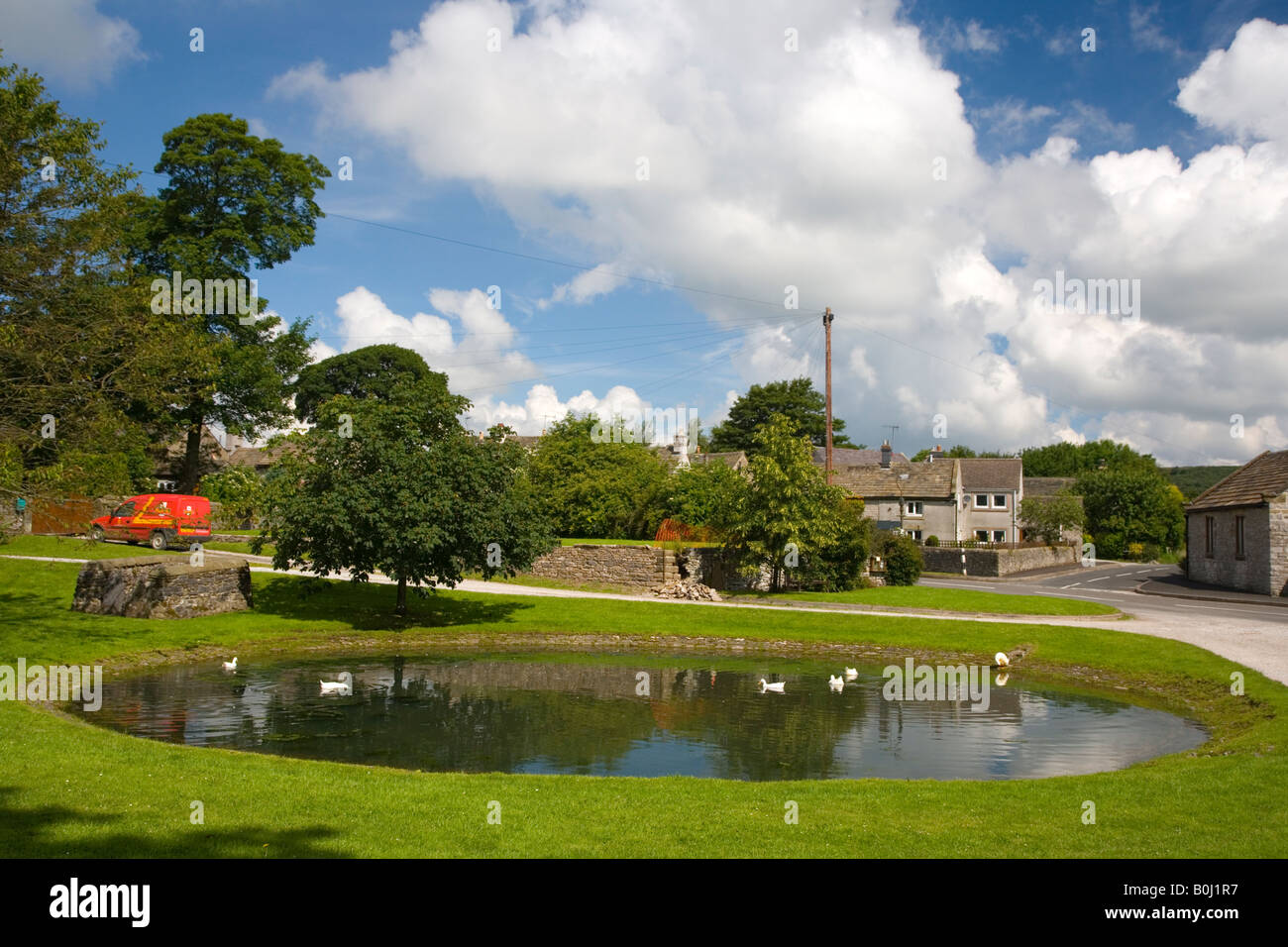 The Village Pond at Foolow in the Peak District in Derbyshire Stock ...