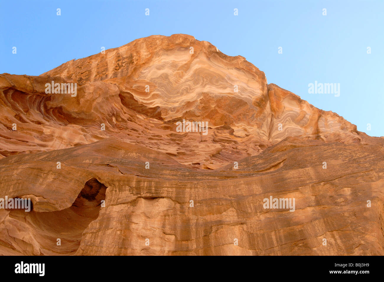 The Siq gorge entrance to ancient city of Petra , kingdom of Jordan ...