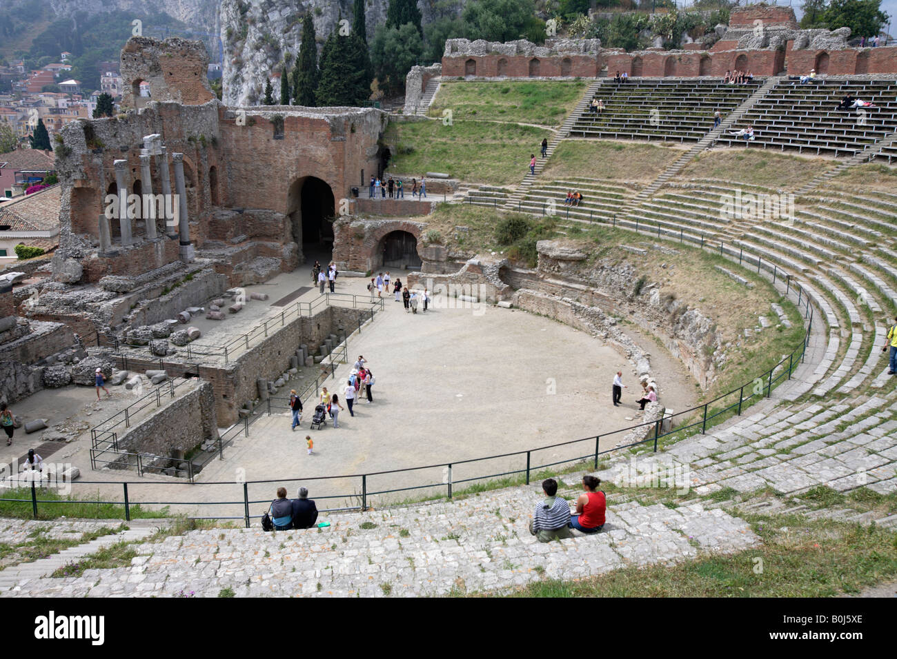 Greek amphitheater sicily hi-res stock photography and images - Alamy