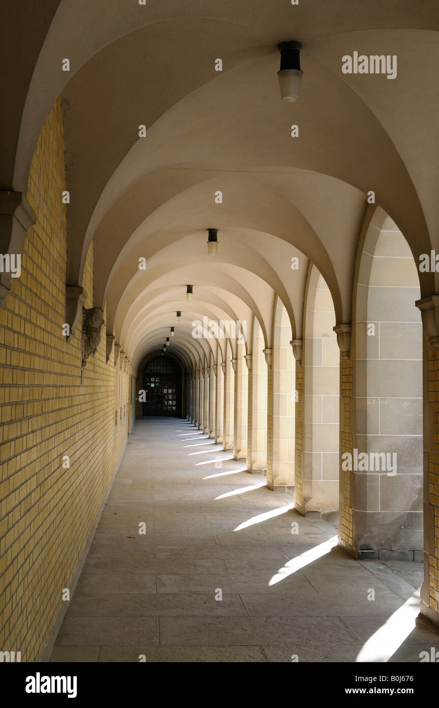 Portico arches hi-res stock photography and images - Alamy
