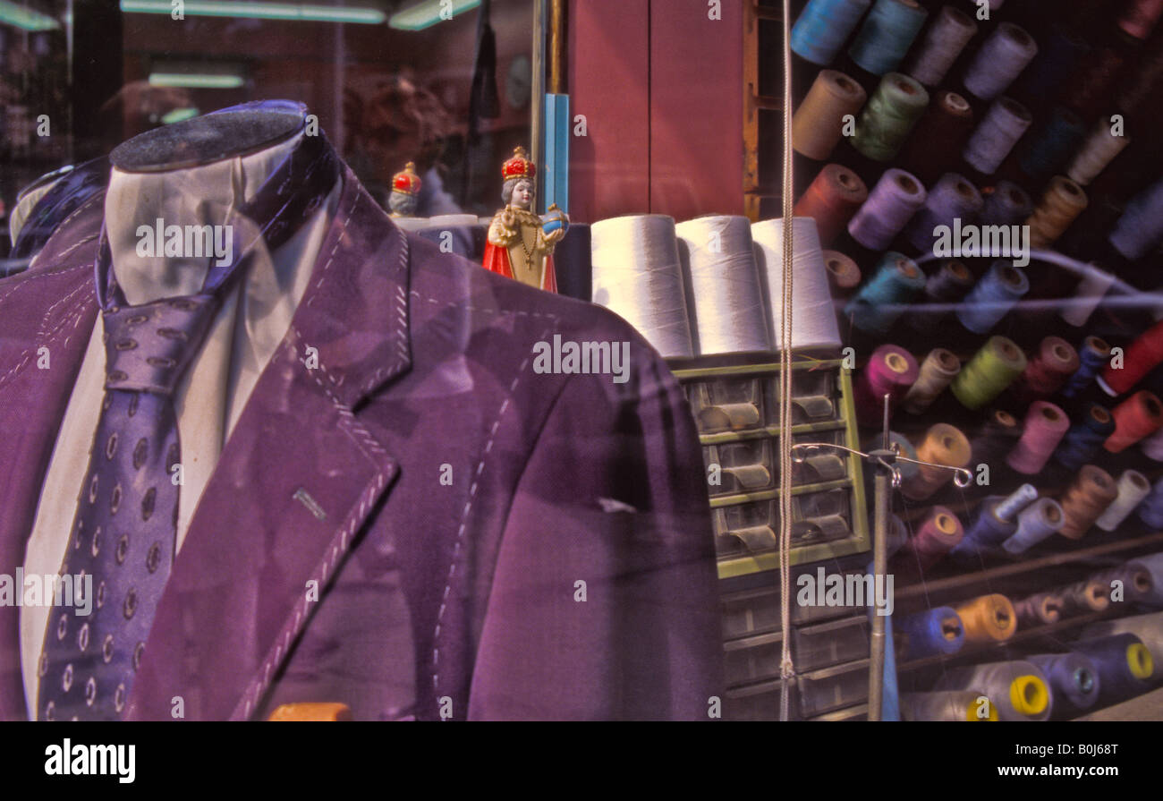 Tailor body form for crafting custom made mens suit Stock Photo - Alamy