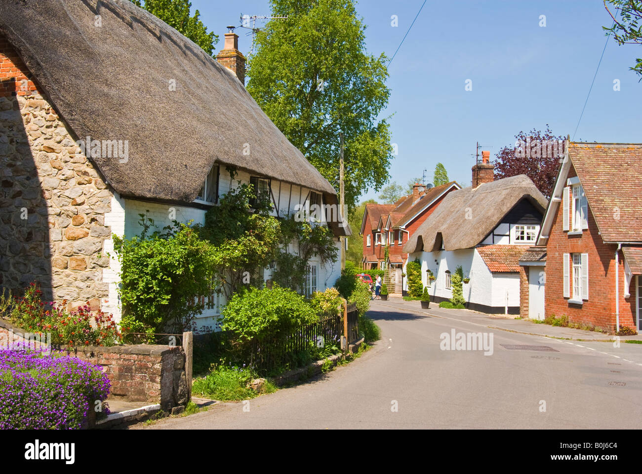 Thatch in Manton village near Marlborough Wiltshire England UK EU Stock ...