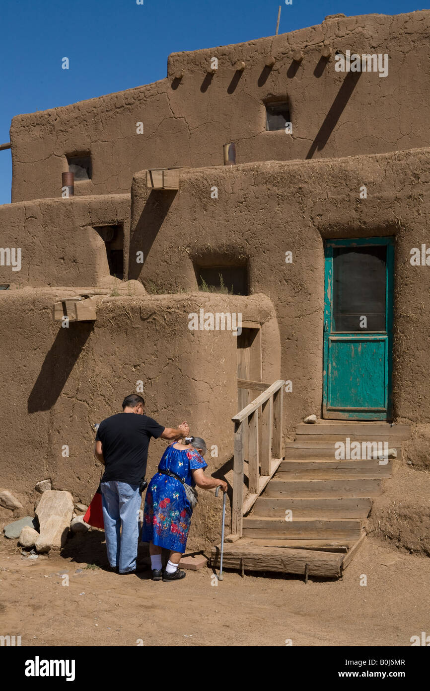 Native American Architecture Indians Native American Housing Pueblo ...