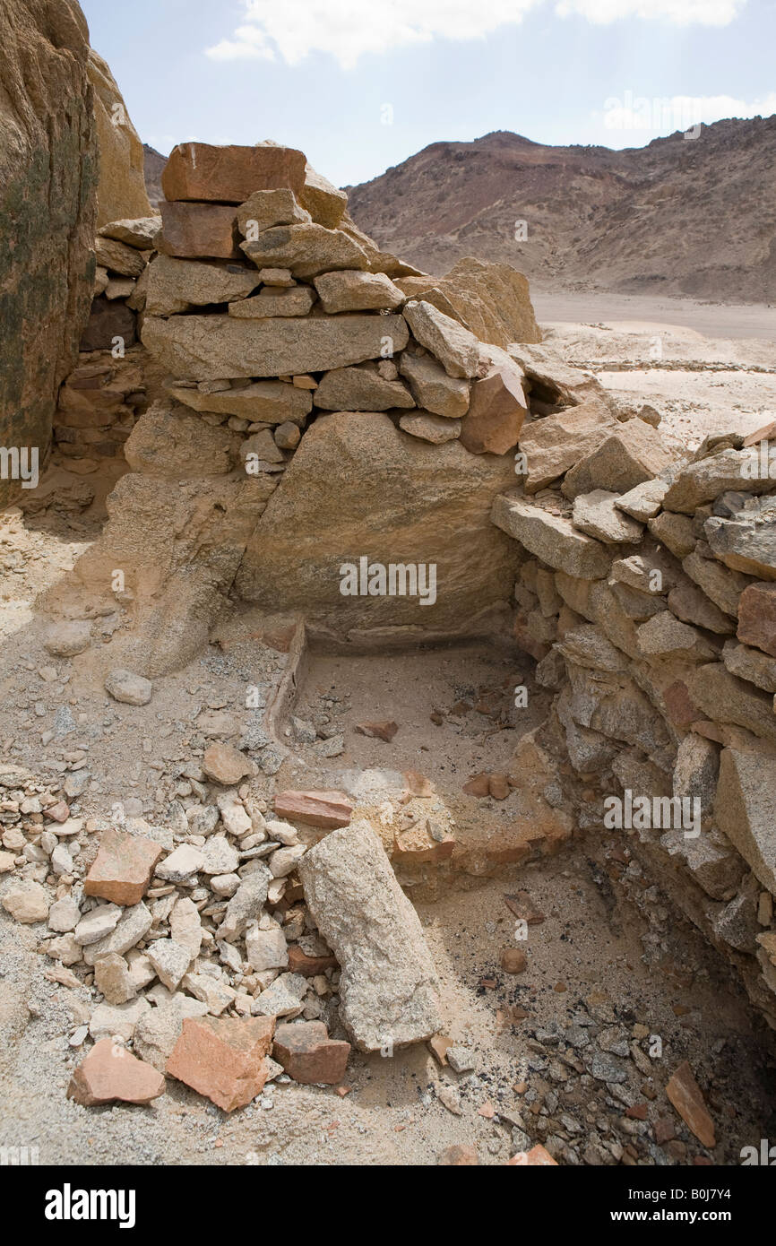 Building at the Roman town and fort at Mons Claudianus, Eastern Desert ...