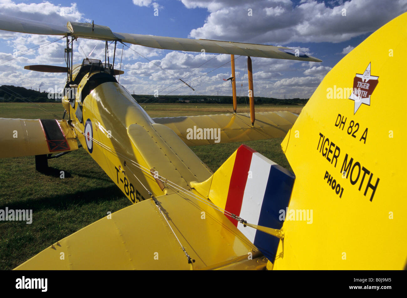 Old British trainer biplane De Havilland DH-82c Tiger Moth Stock Photo ...