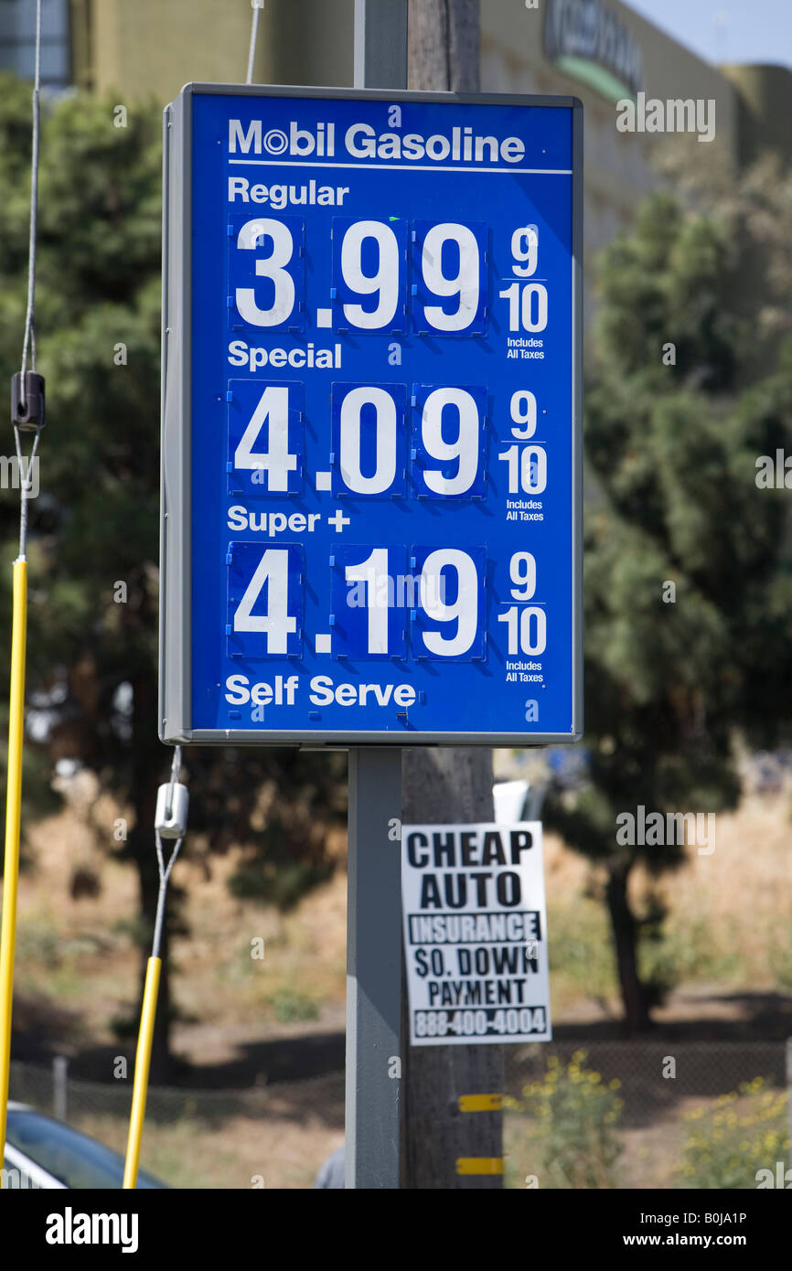 Mobile oil sign hi-res stock photography and images - Alamy