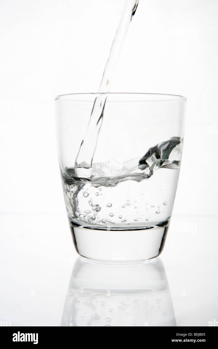 Action shot pouring clean hi-res stock photography and images - Alamy