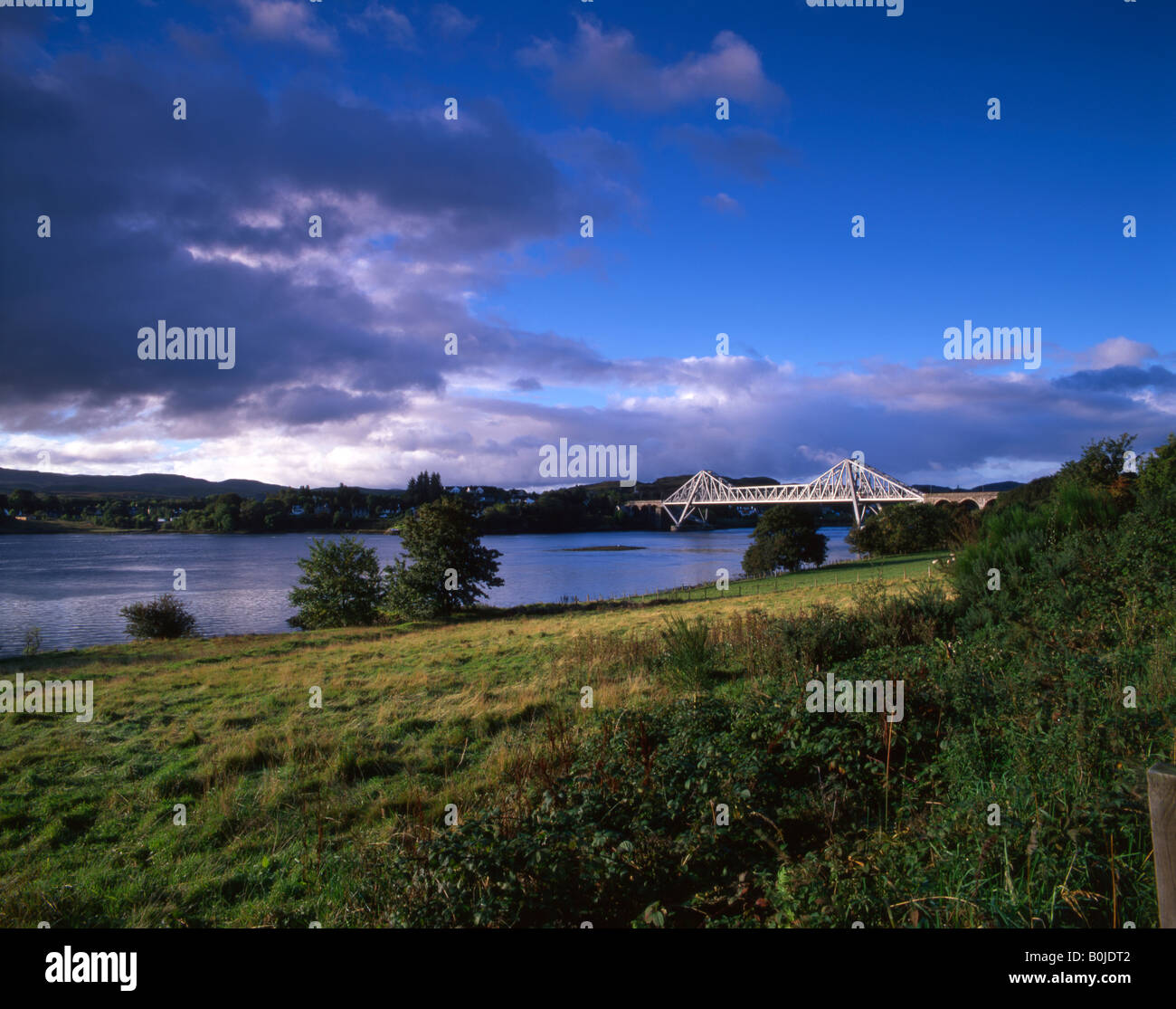 North connel bridge hi-res stock photography and images - Alamy
