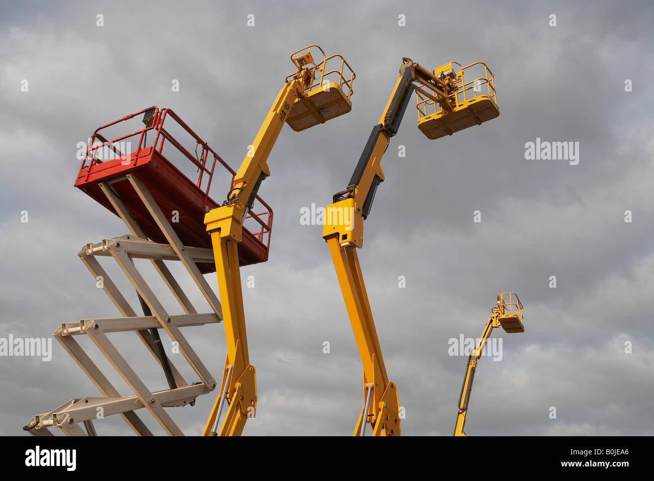 Cherry pickers hi-res stock photography and images - Alamy