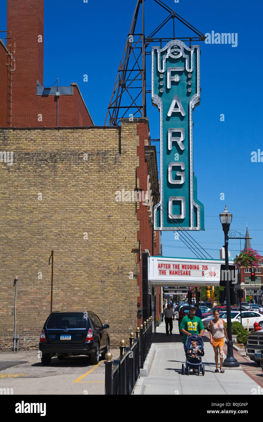 Fargo North Dakota Broadway High Resolution Stock Photography and ...