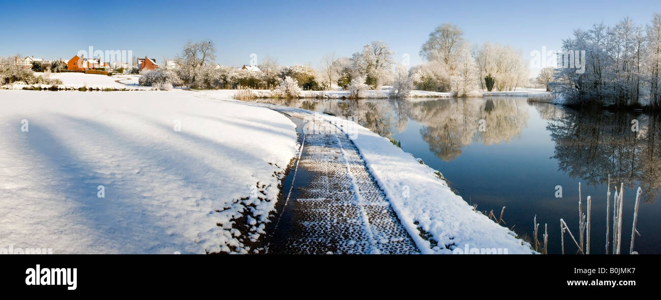 A snow covered rural landscape in the countryside Stock Photo - Alamy