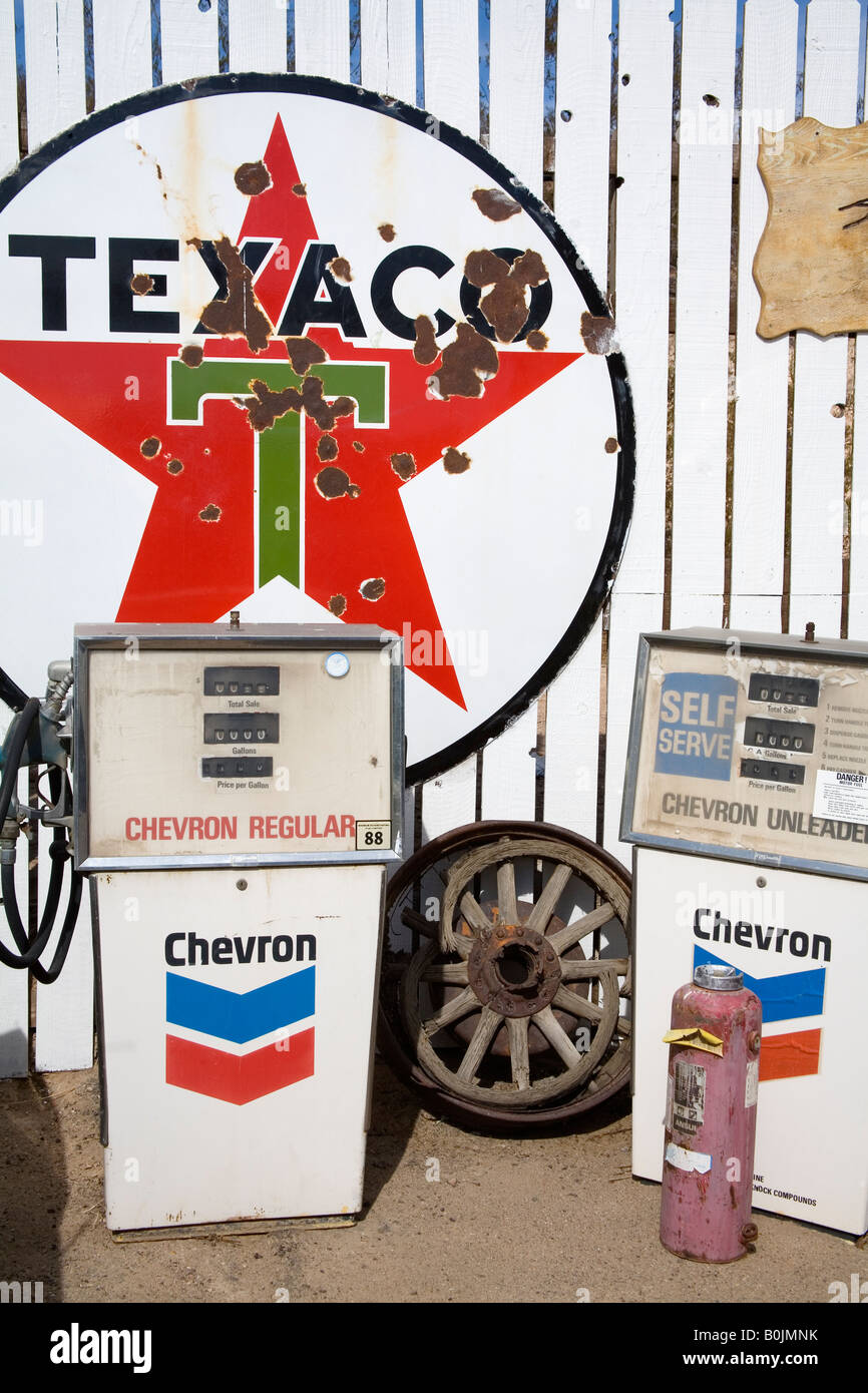 Route 66 memorabilia hi-res stock photography and images - Alamy