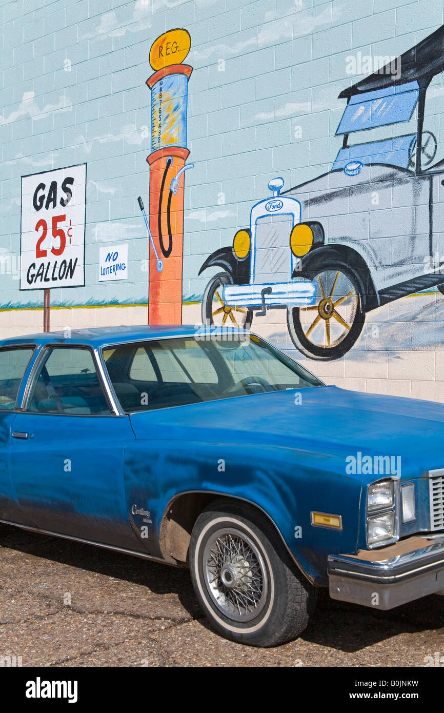 Mural on Auto Repair Shop Holbrook City Route 66 Arizona USA Painted by ...