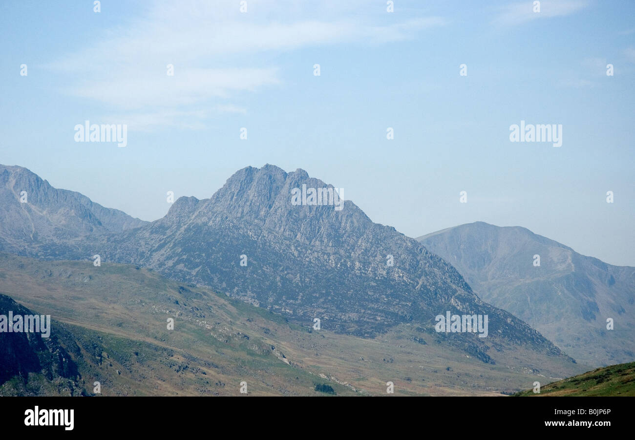 Mount tryfan hi-res stock photography and images - Alamy