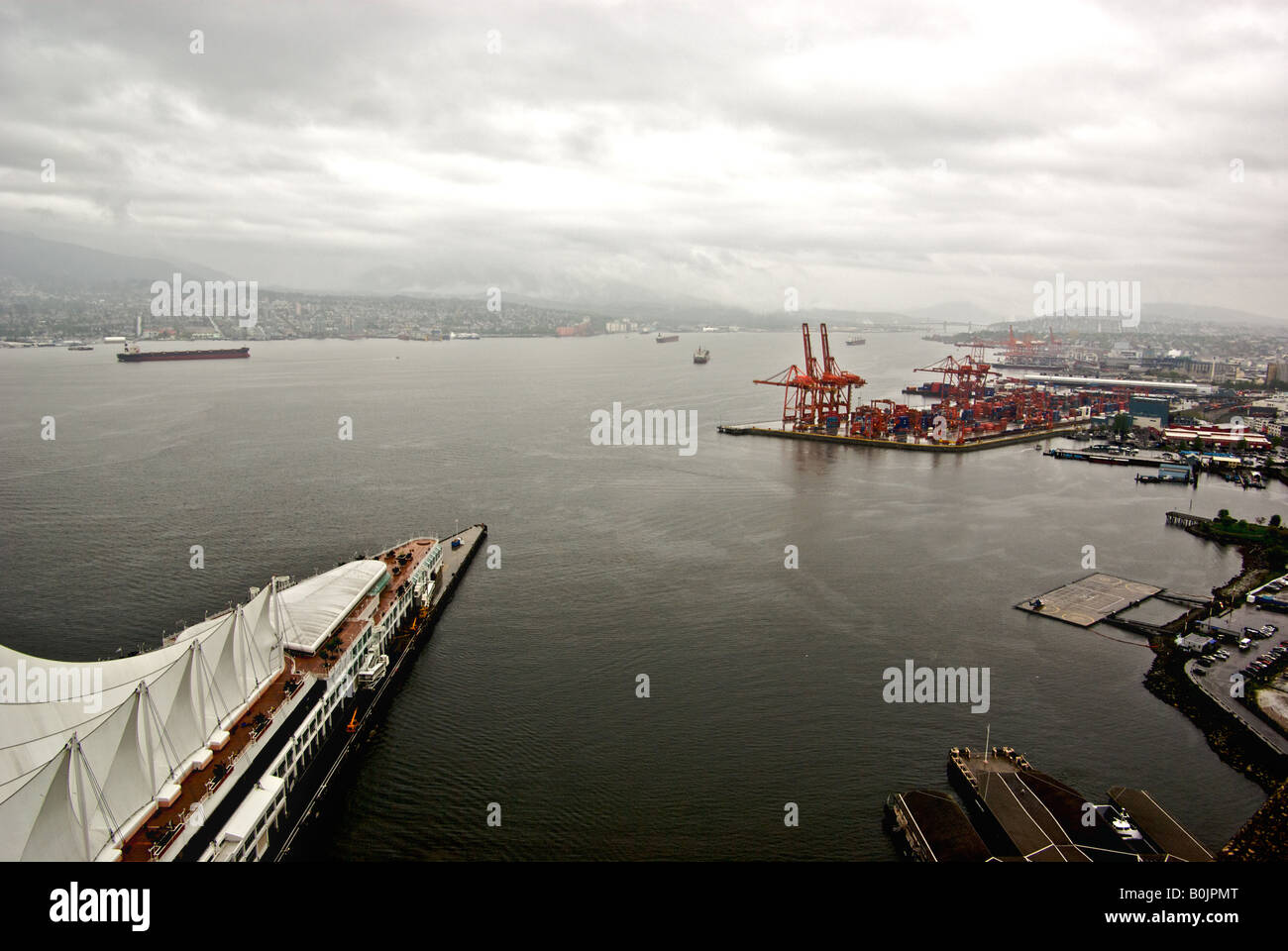 Aerial view of Vancouver harbour Trade and convention Centre and the ...