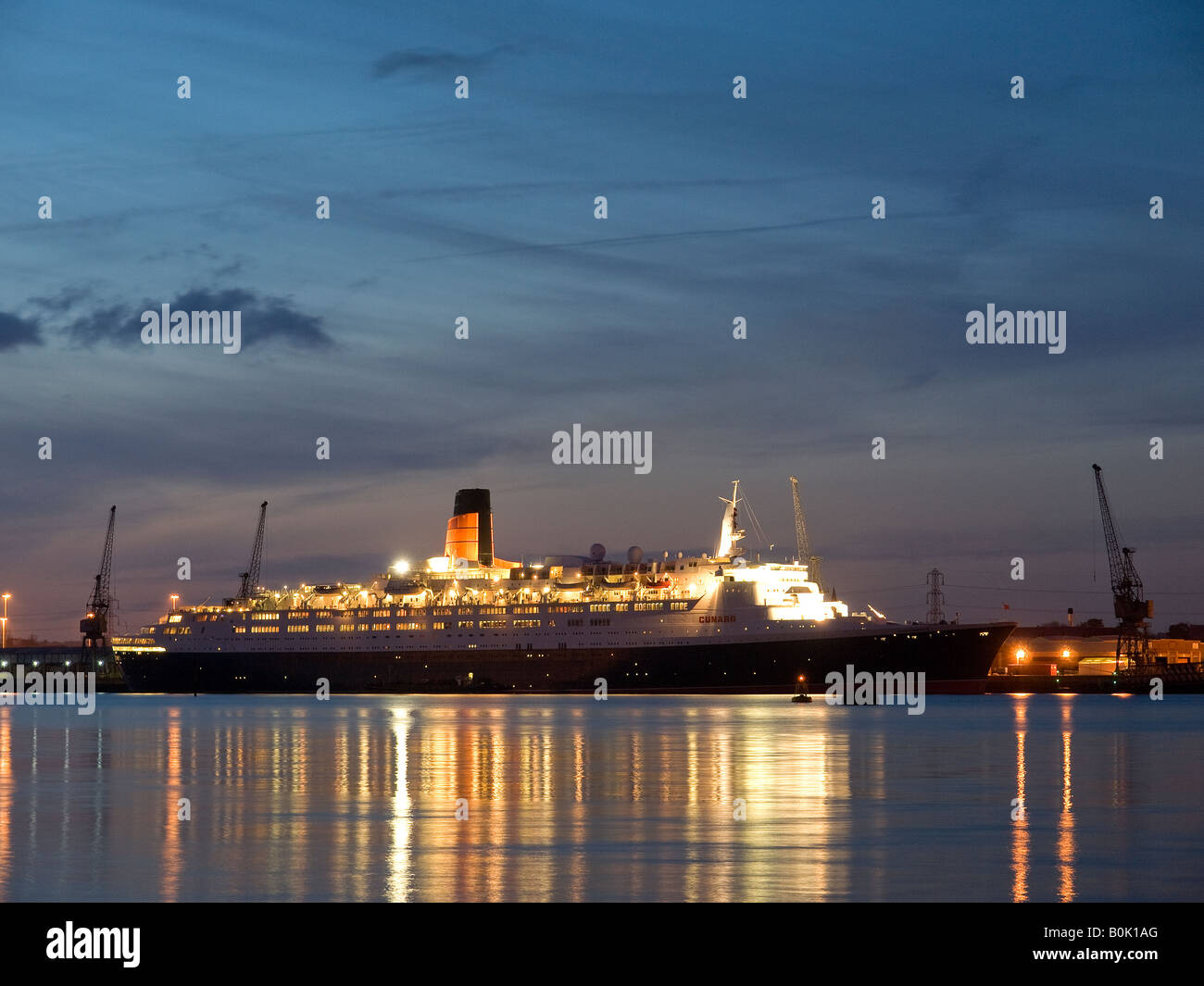 Queen elizabeth terminal hi-res stock photography and images - Alamy