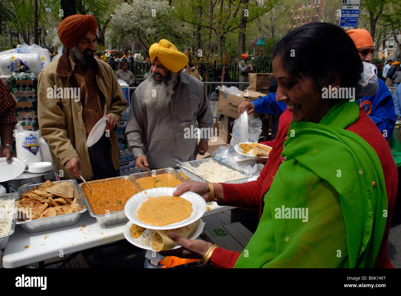 Meals are given out after the 21st Annual Sikh Day Parade in New York ...