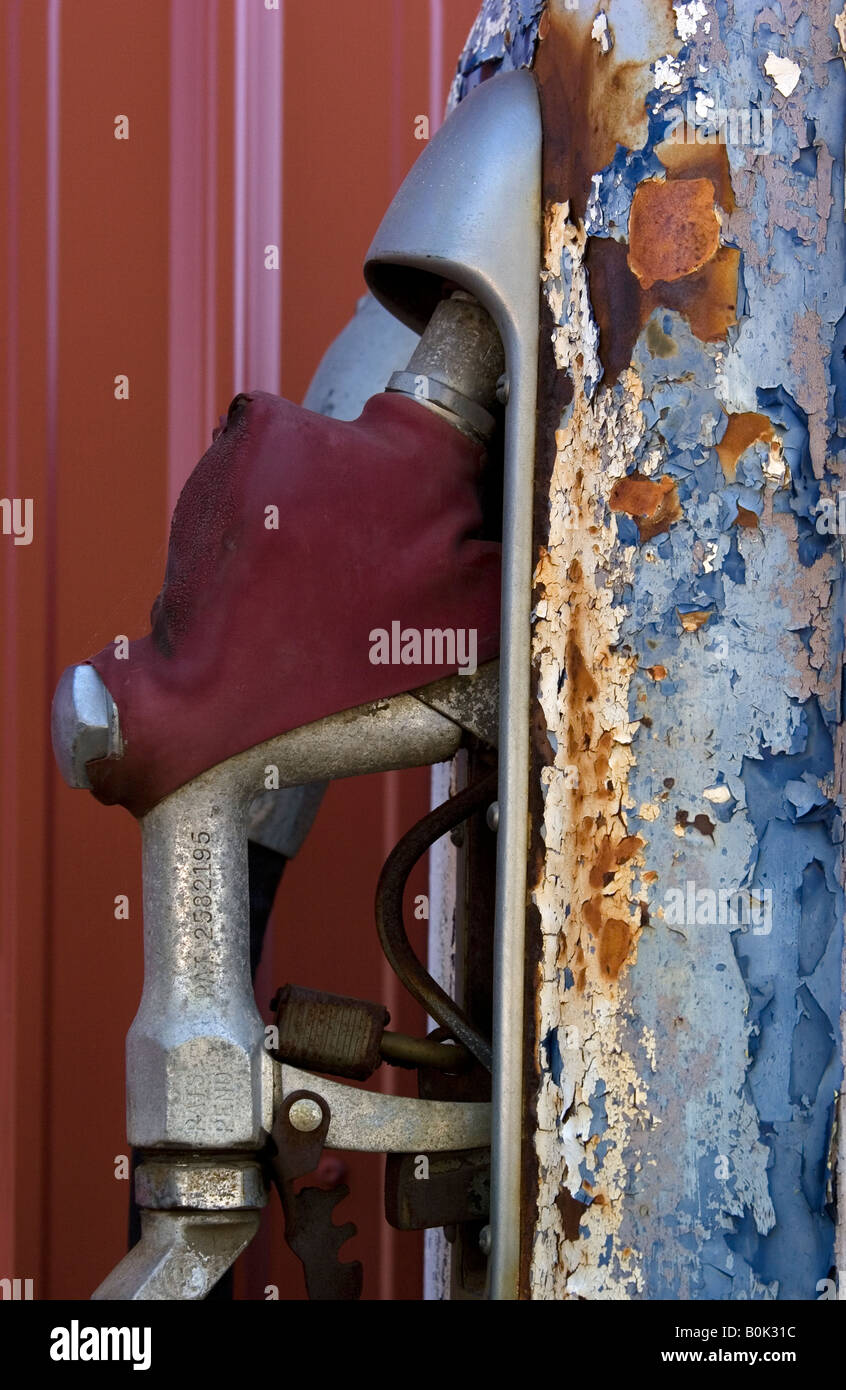 Old rusting petrol pump hi-res stock photography and images - Alamy