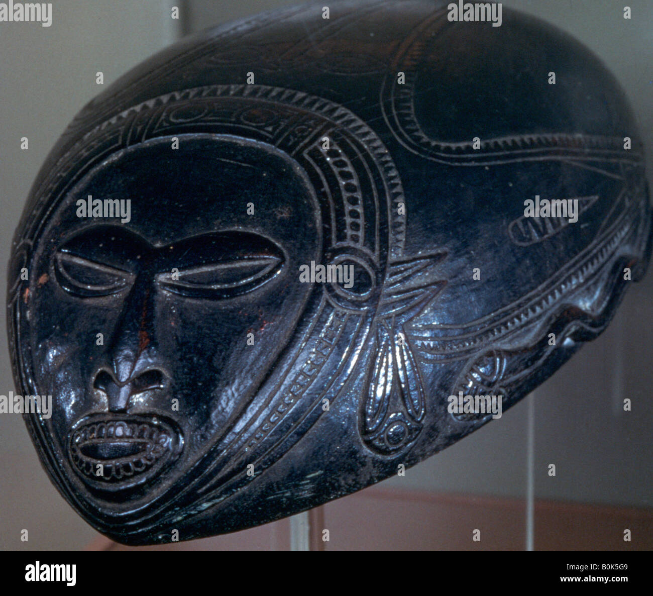 Melanesian bowl, Tami Island, Papua New Guinea, 20th century. Artist ...