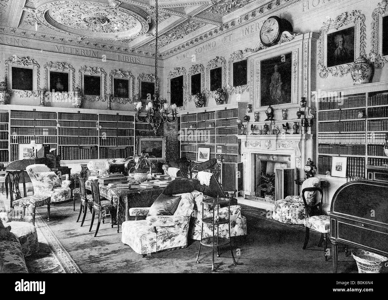 Latin library Black and White Stock Photos & Images - Alamy