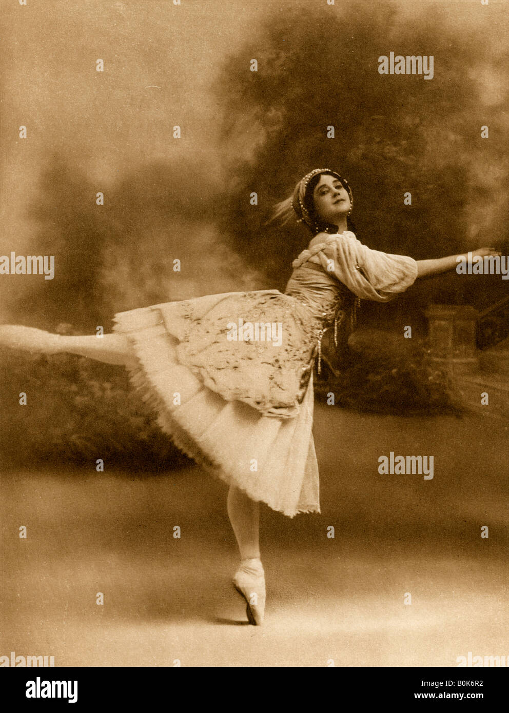Tamara karsavina hi-res stock photography and images - Alamy