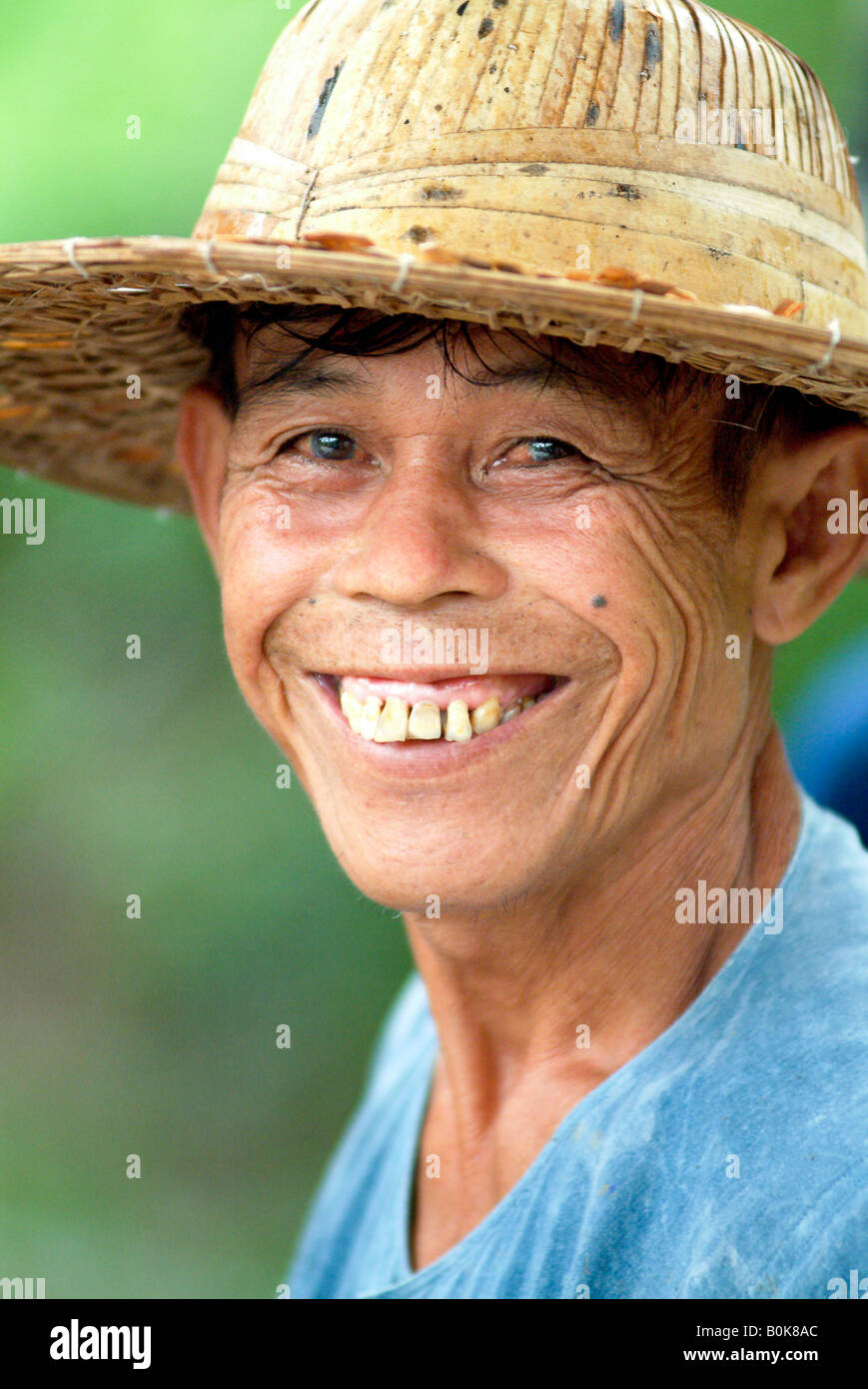 A mahout (elephant handler) at the Thai Elephant Conservation Centre in ...