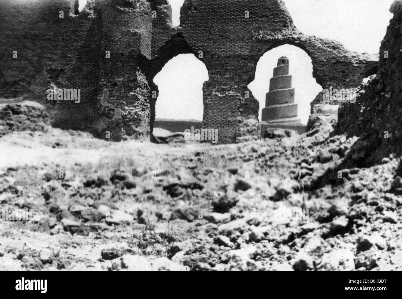Malwiya tower, Mesopotamia, 1918. Artist: Unknown Stock Photo - Alamy