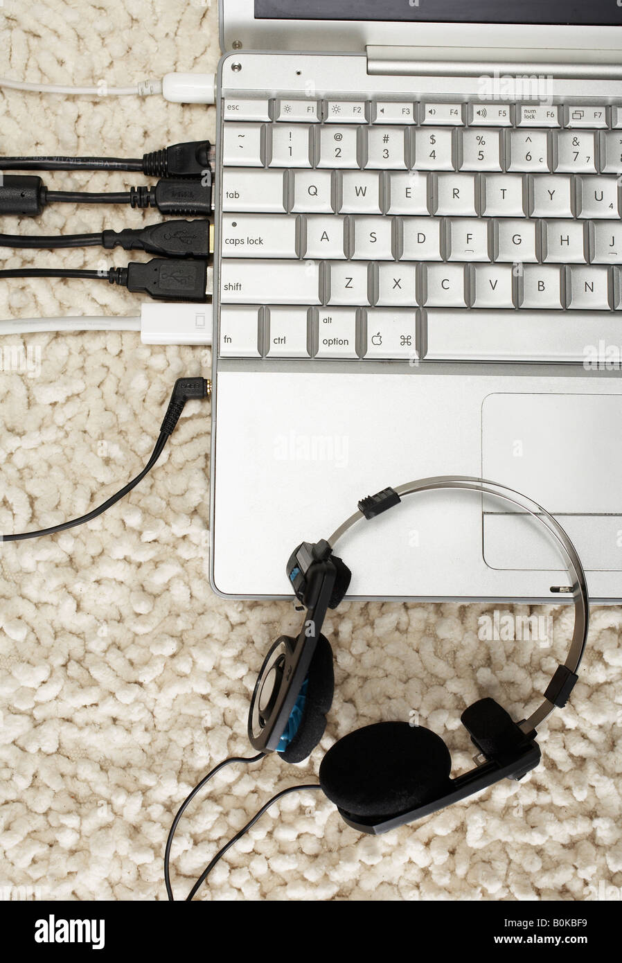 Cables Attached to Laptop Stock Photo - Alamy