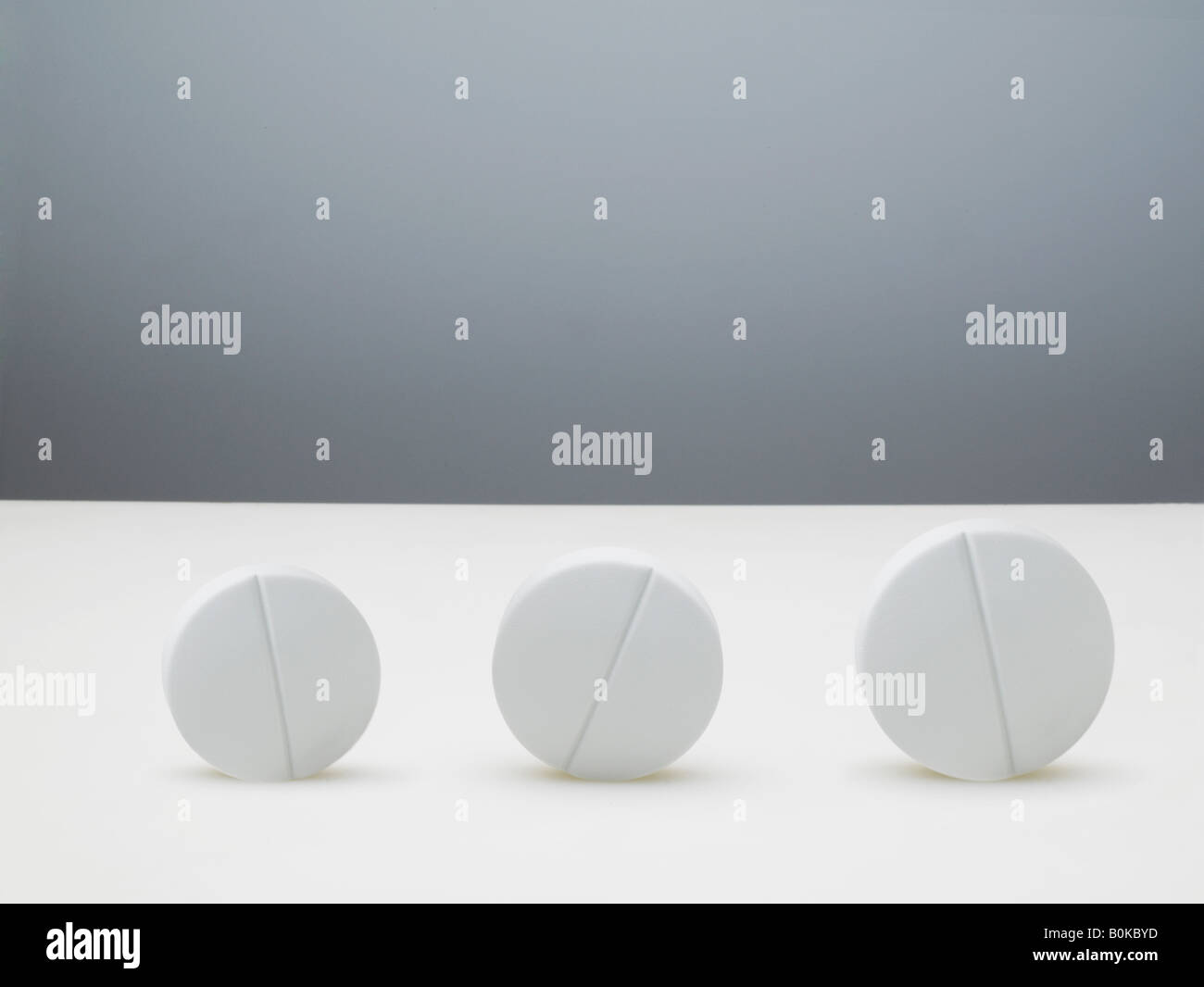 Three medicine tablets hi-res stock photography and images - Alamy