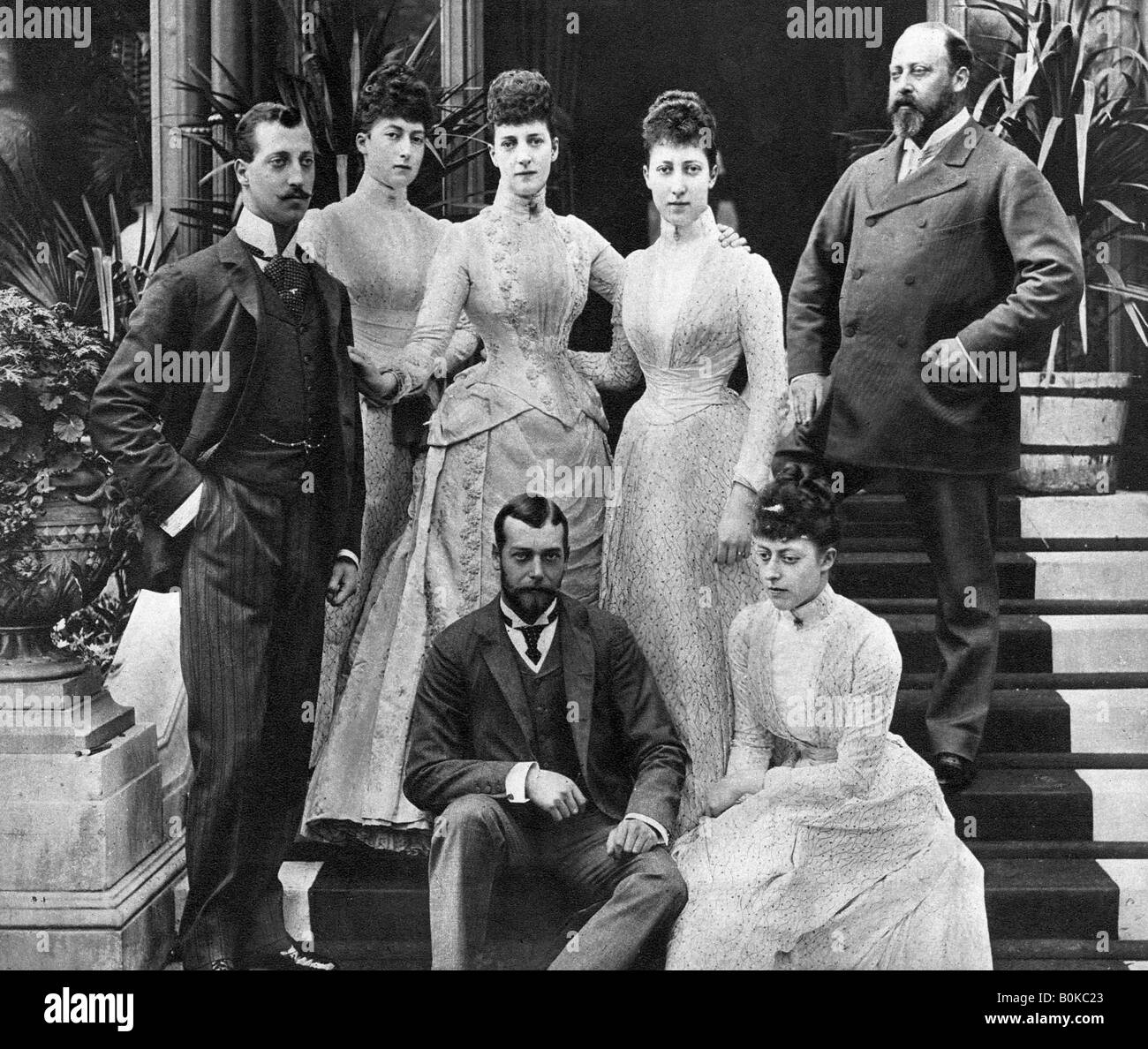 London buildings 1935 hi-res stock photography and images - Alamy