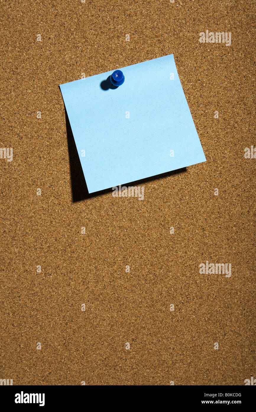 Pinned note hi-res stock photography and images - Alamy