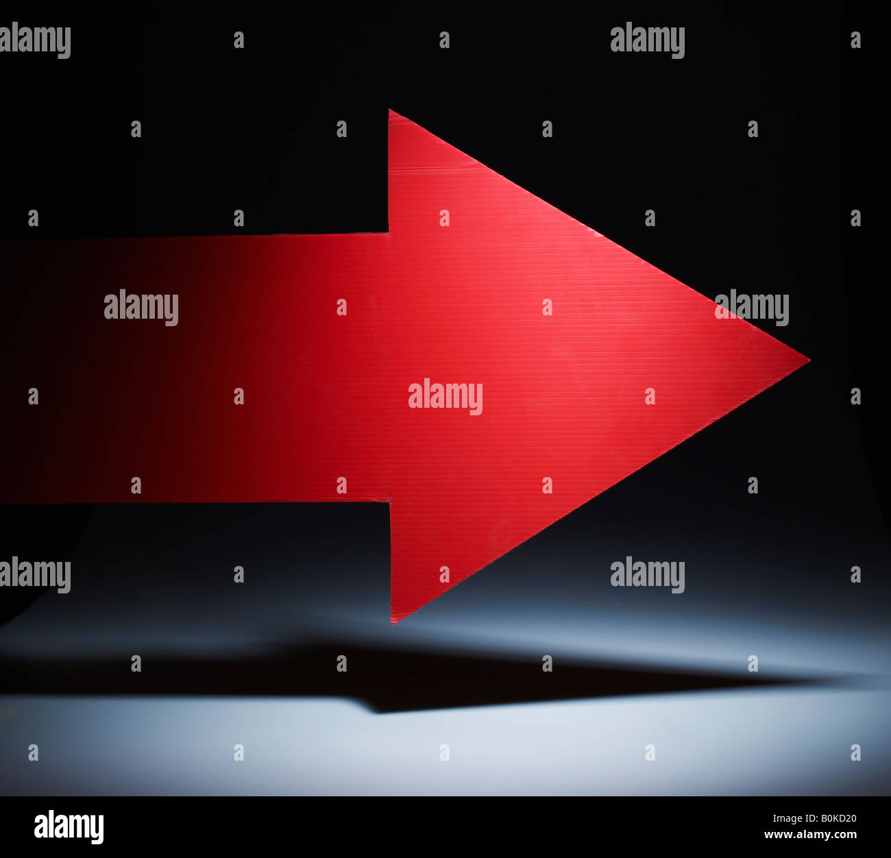Guiding arrow hi-res stock photography and images - Alamy