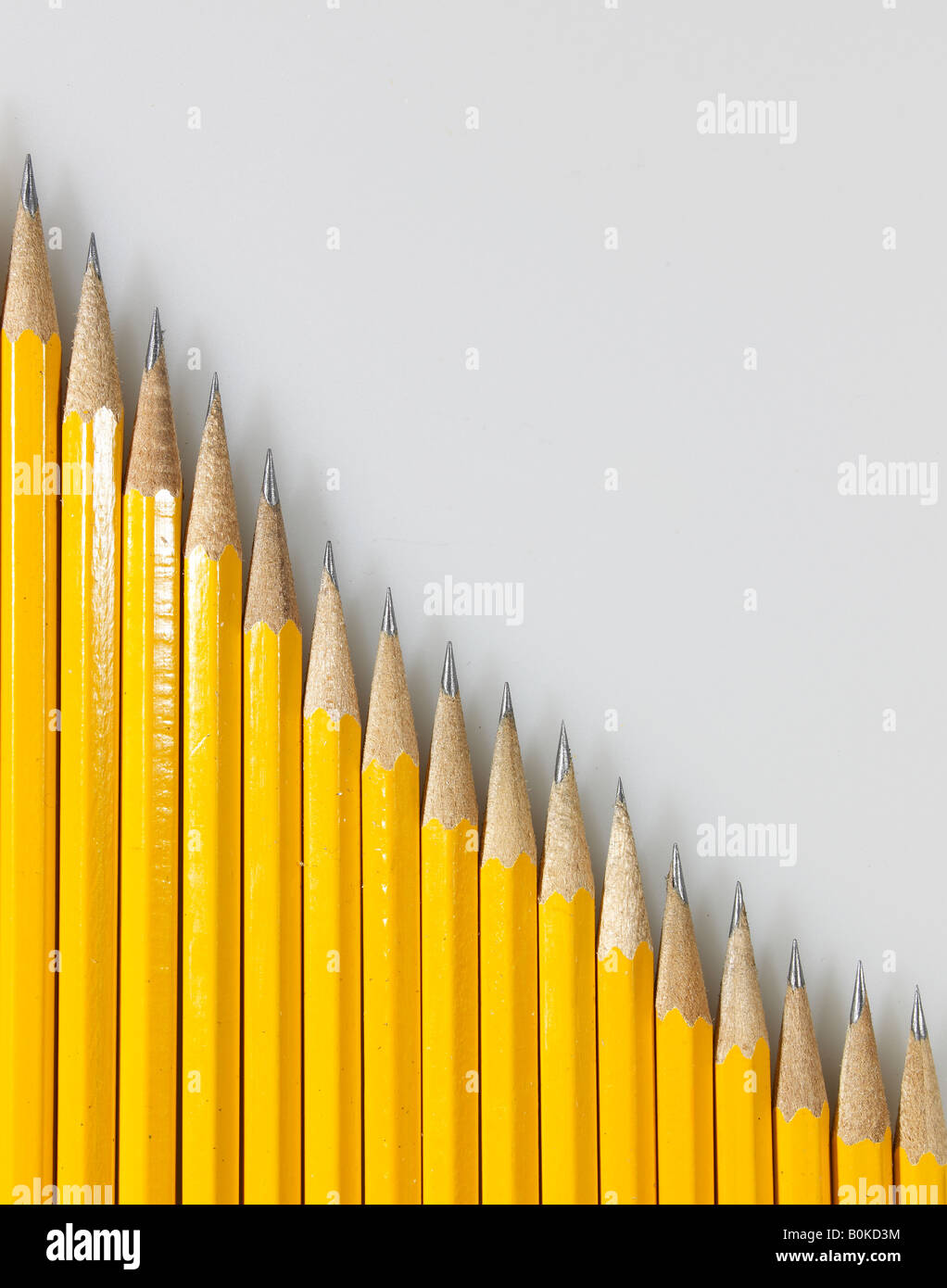 Long to short pencils hi-res stock photography and images - Alamy
